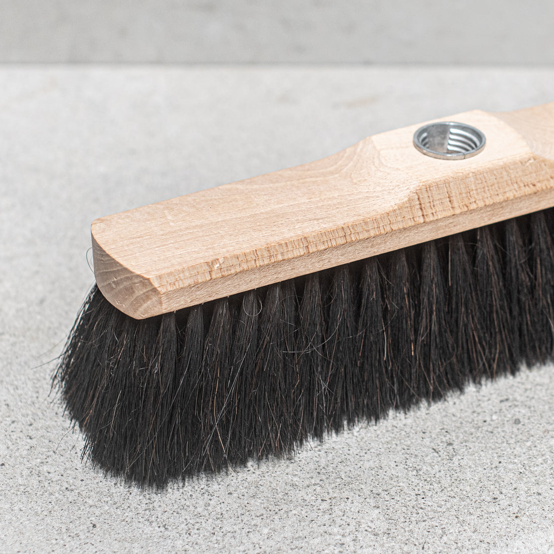 Horse Hair Broom – Heaven in Earth