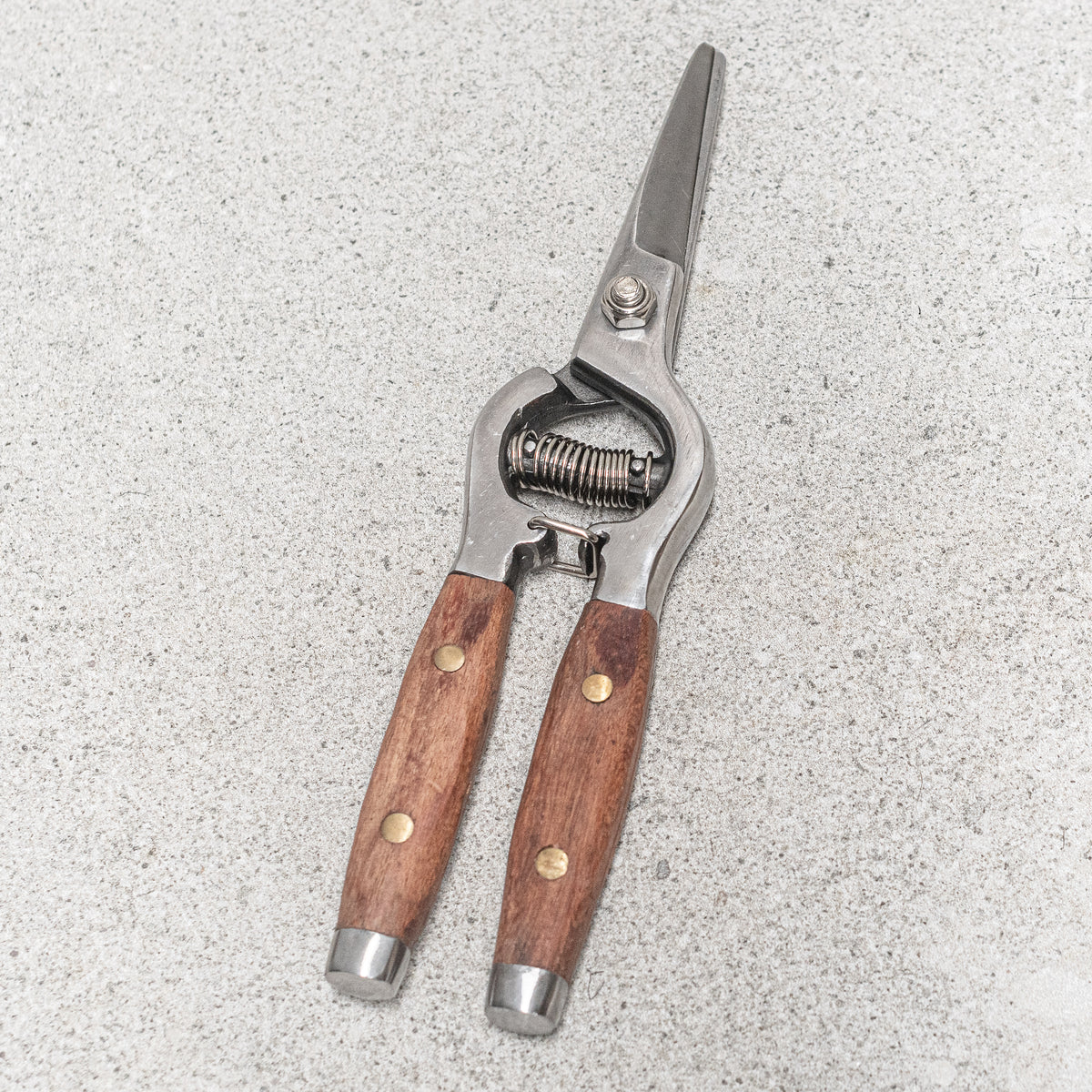 Flower Snips | Sharp Pruning Shears for Flowers & Herbs - Heaven In ...