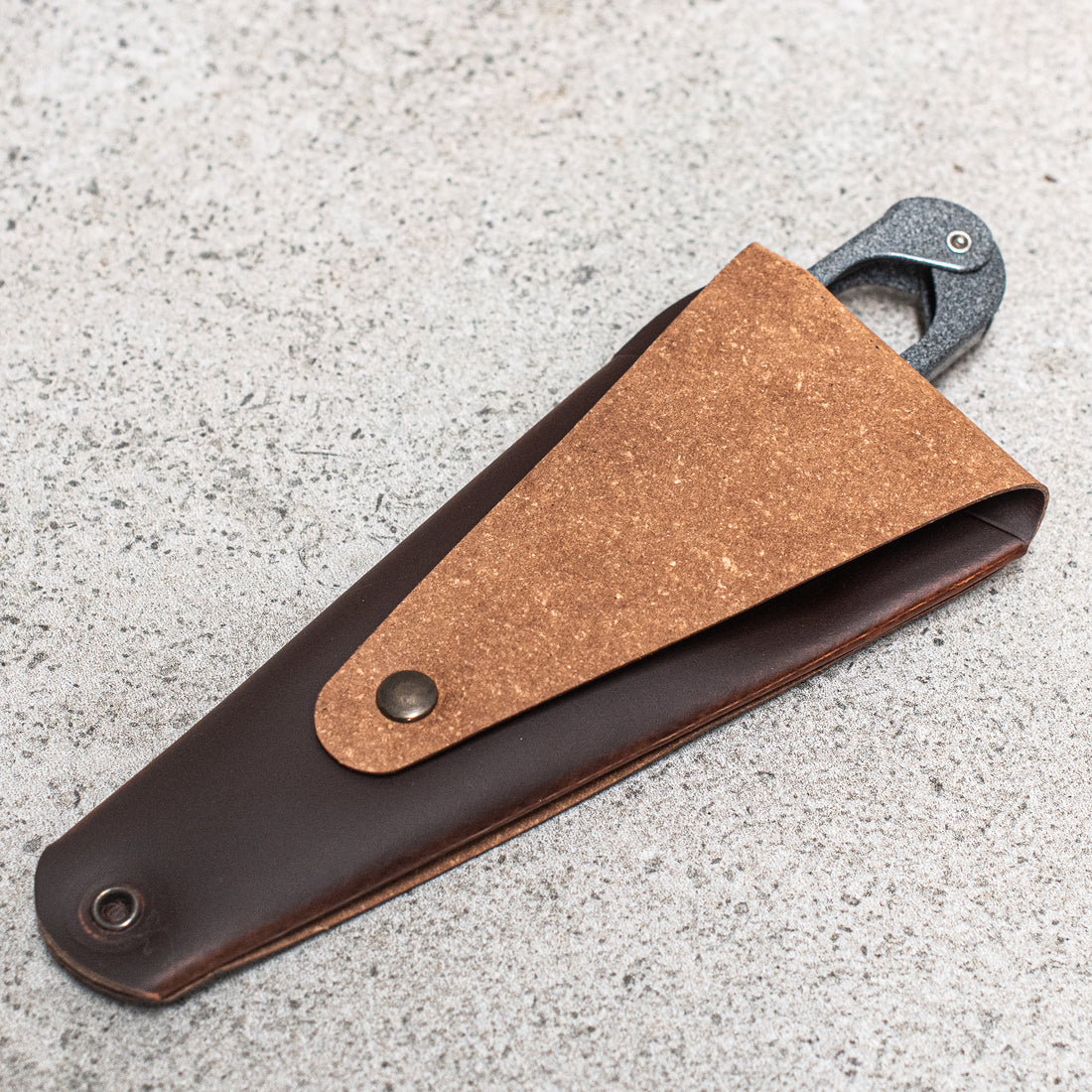 Snips in Leather Pouch – Heaven in Earth